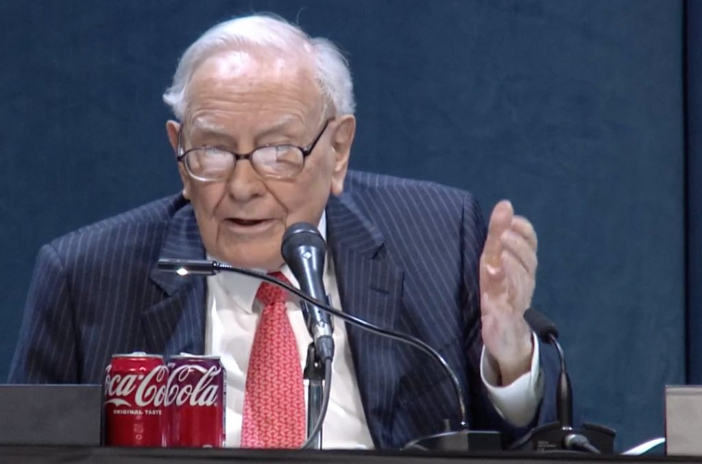 Warren Buffett’s Berkshire Hathaway reveals new position in Alphabet ...